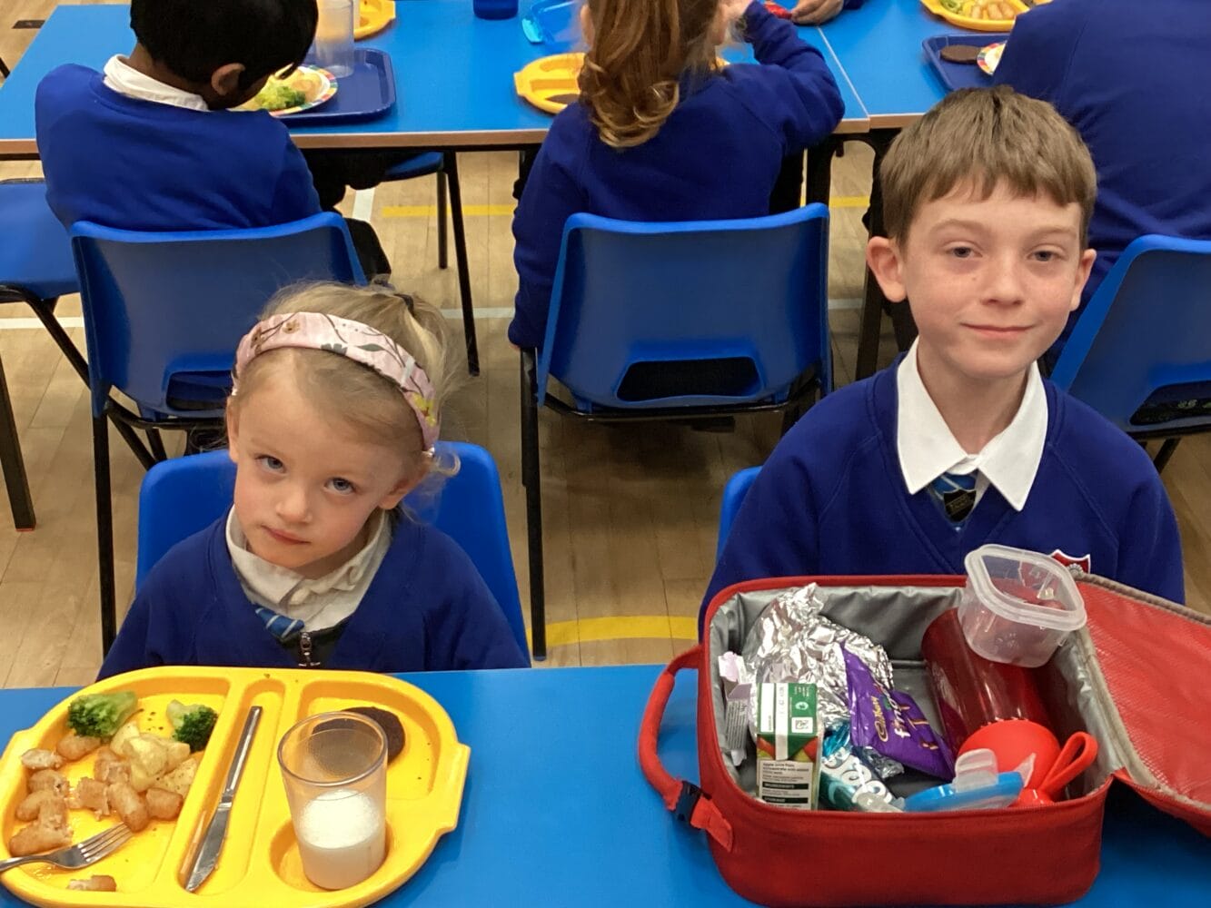 Yr6 Guardian Angels Lunch with EYFS | St James